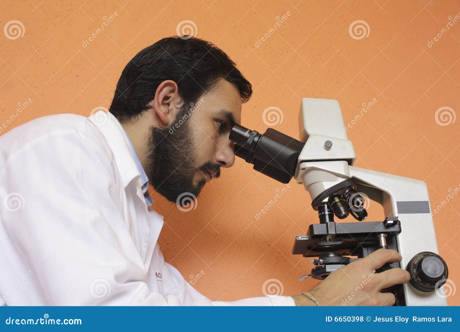 Biologist stock photo. Image of forensic, experiment, instrument - 6650398