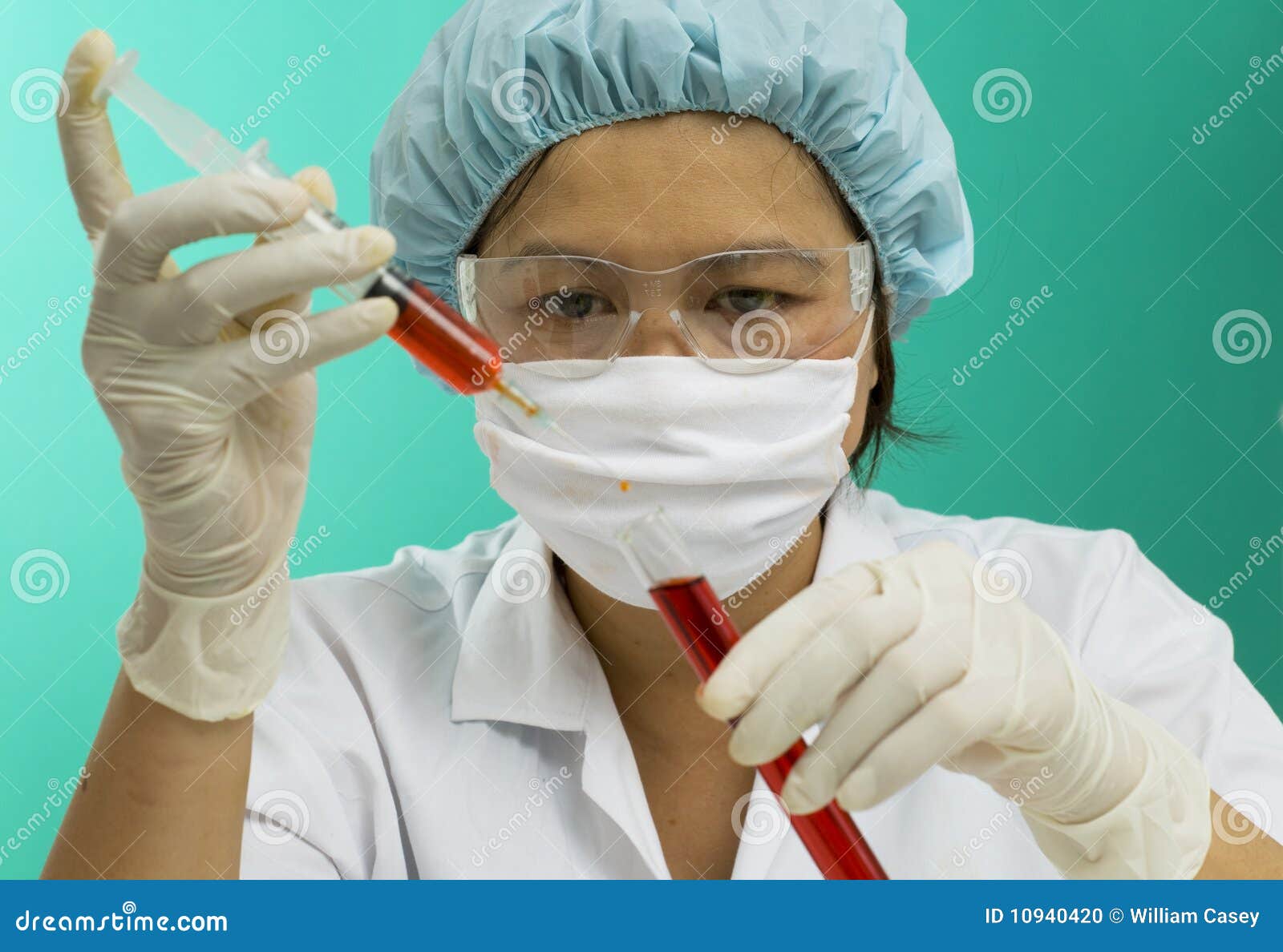 Biomedical Research in the Lab Stock Photo - Image of liquid, female ...