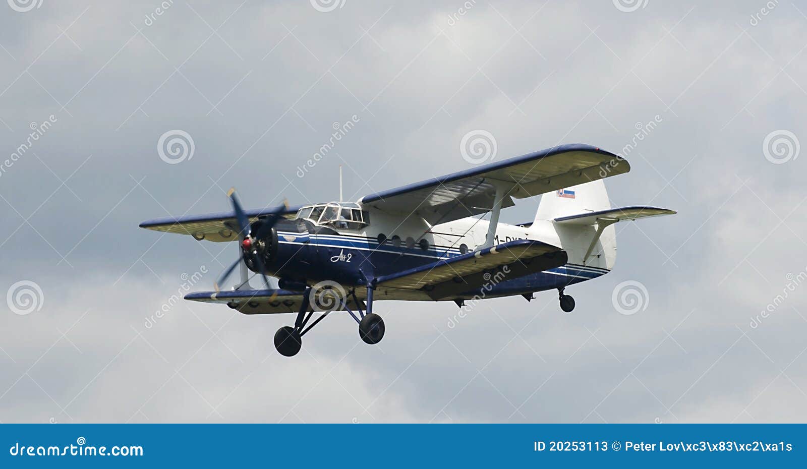 Biplane Antonov AN2 editorial stock photo. Image of mechanical - 20253113