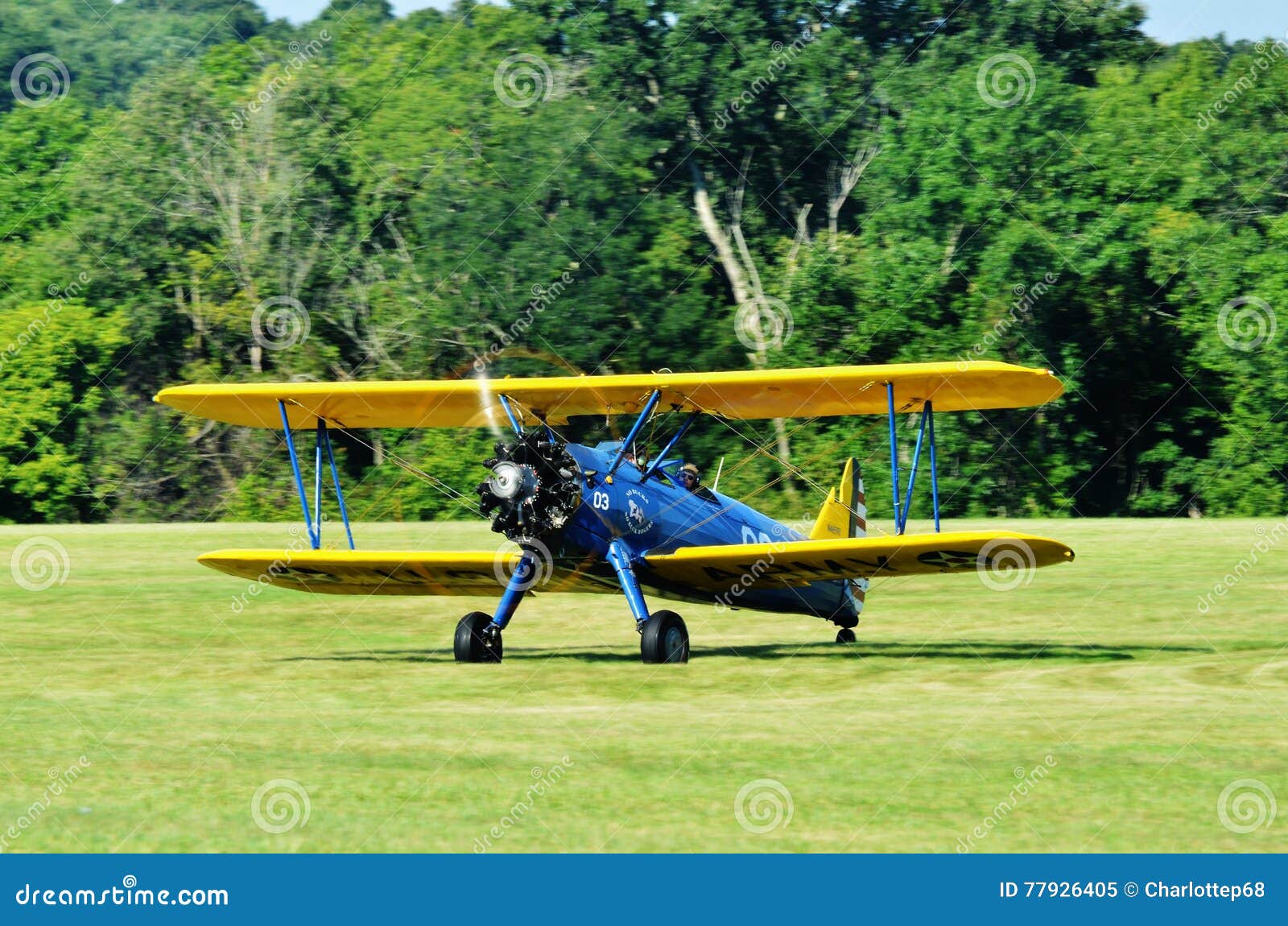 Biplane editorial image. Image of open, tandem, army - 77926405