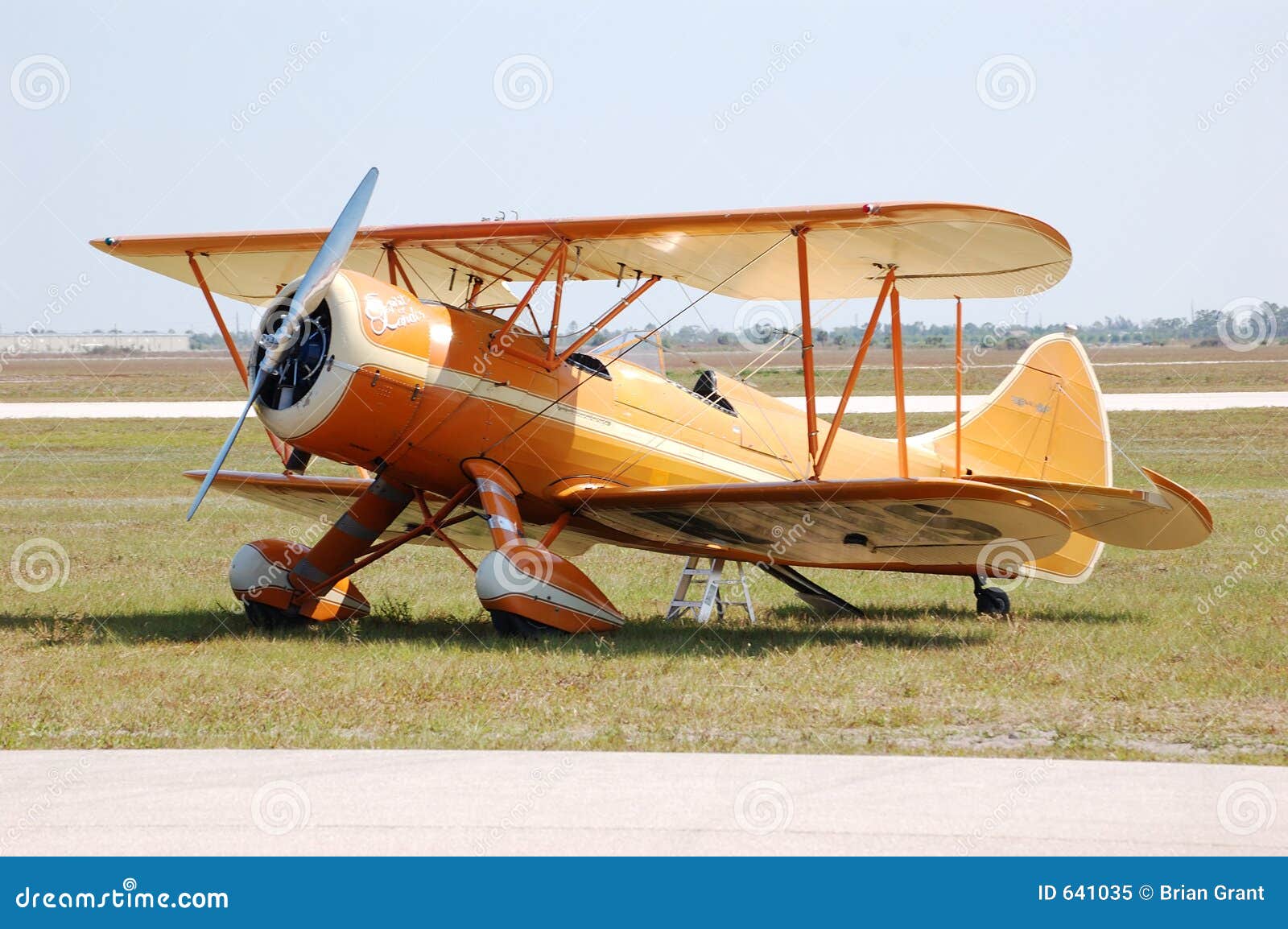 Biplano di Waco immagine stock. Immagine di aeroplano, aperto - 641035
