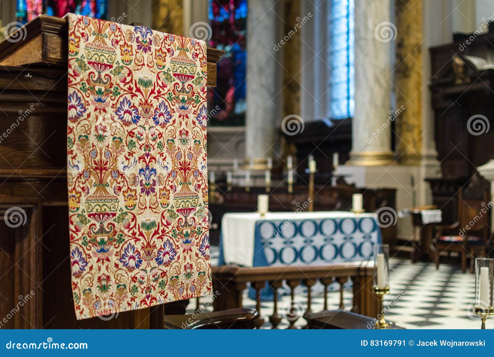 Birmingham Cathedral Embroidered Pulpit Cloth Editorial Photo - Image ...