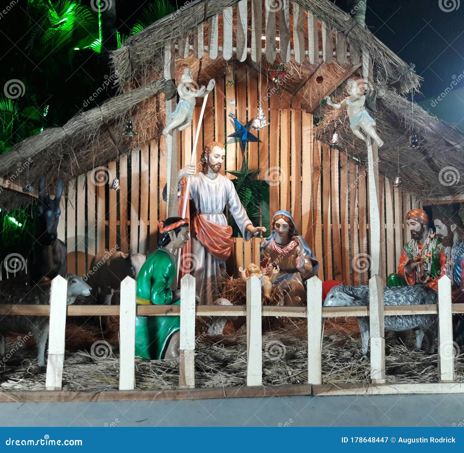 Birth of Jesus in Stable Wallpaper Stock Image - Image of wallpaper ...