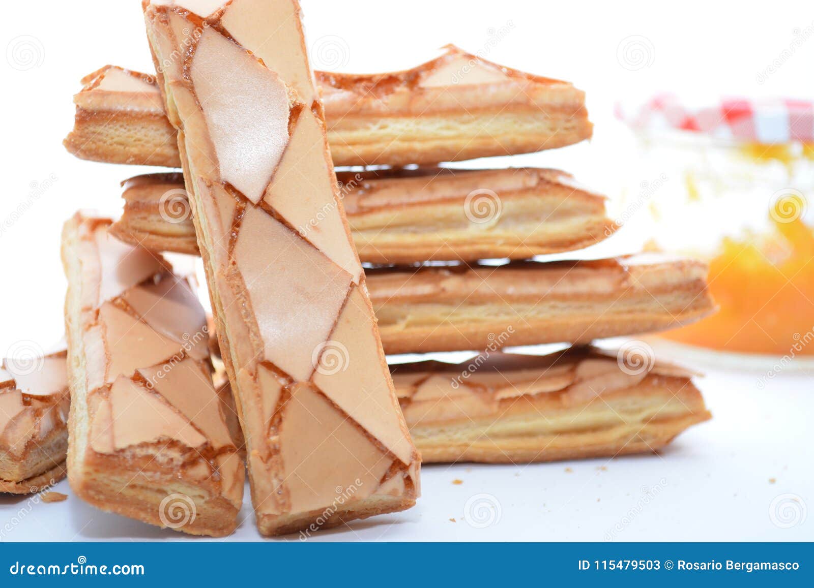 Biscotti Italiani Dell'albicocca Dolci Immagine Stock - Immagine di ...