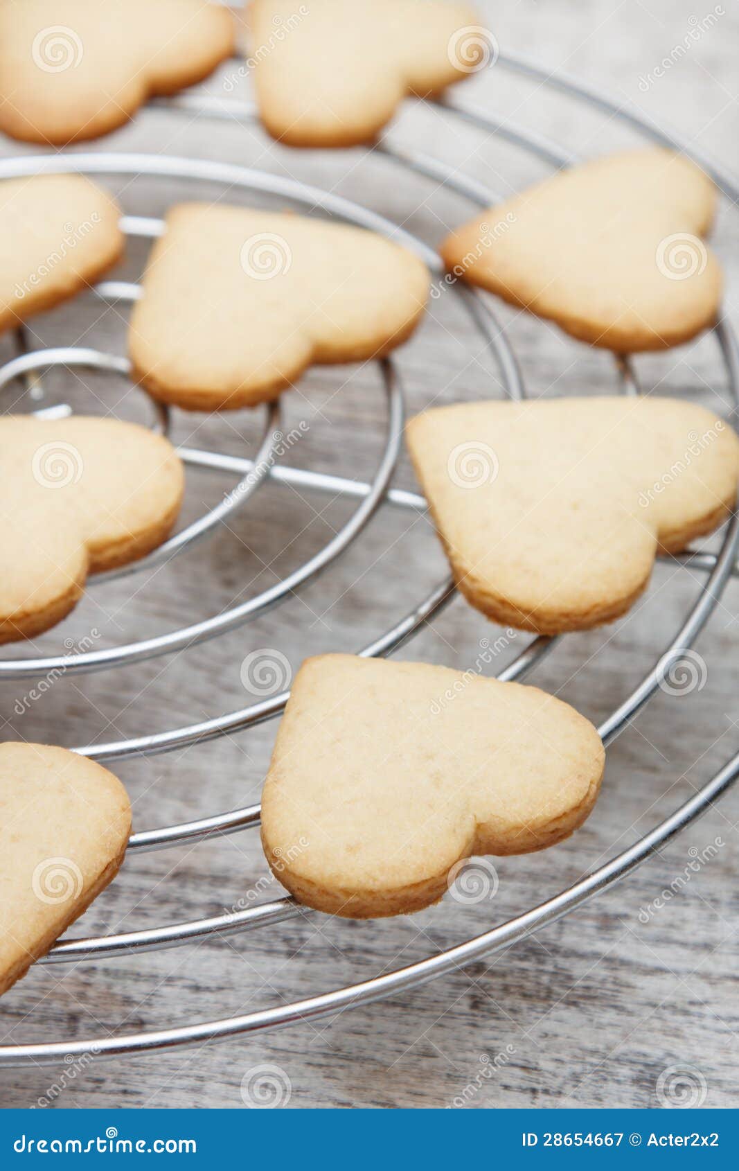 Biscuits De Sucre En Forme De Coeur Image stock - Image du fête, festif ...