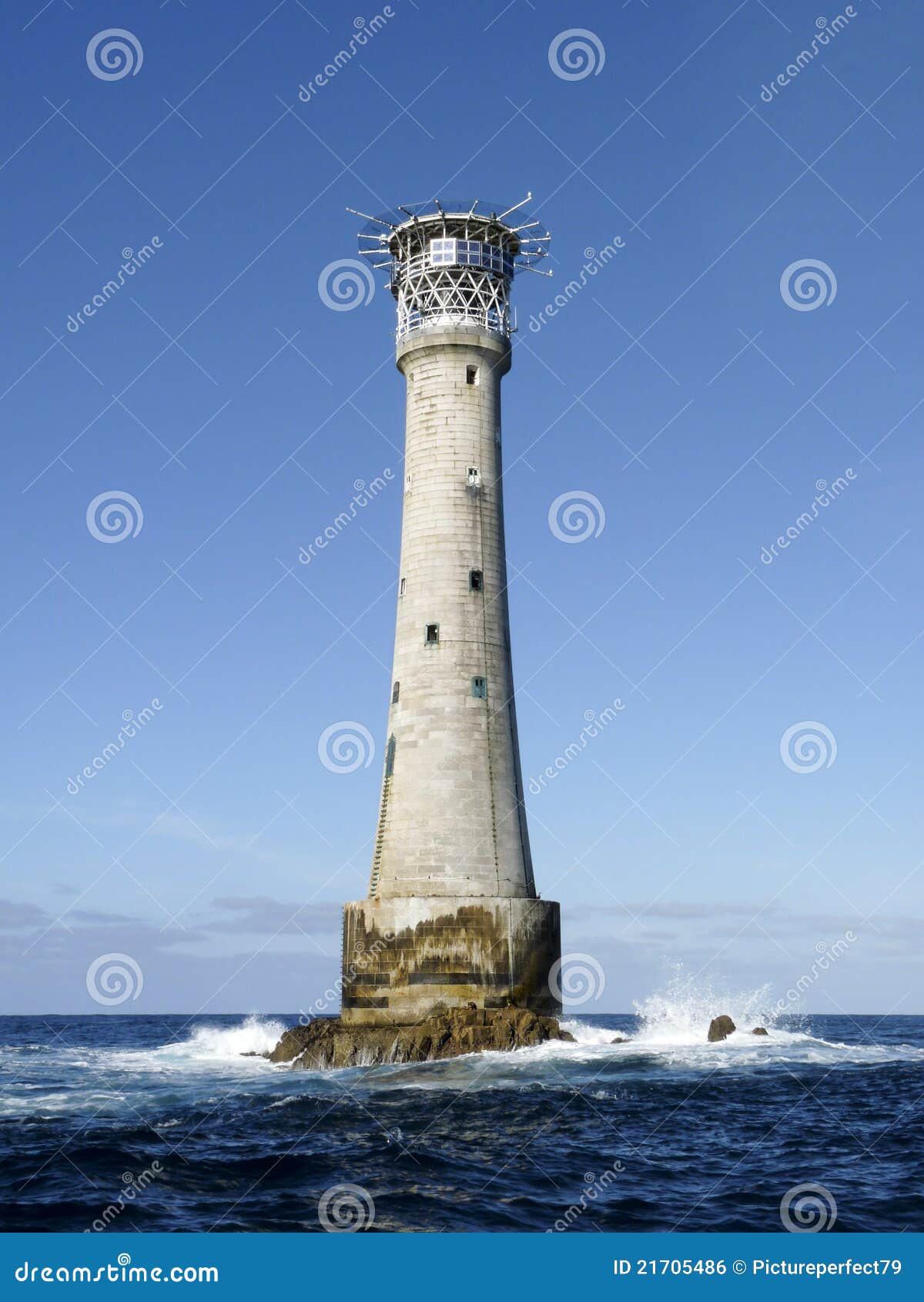 Bishop Rocha Farol foto de stock. Imagem de rocha, céu - 21705486