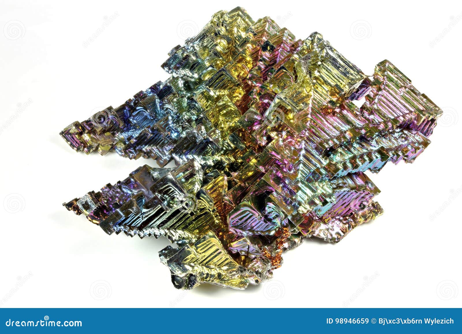 Bismuto imagen de archivo. Imagen de cristal, brillante - 98946659