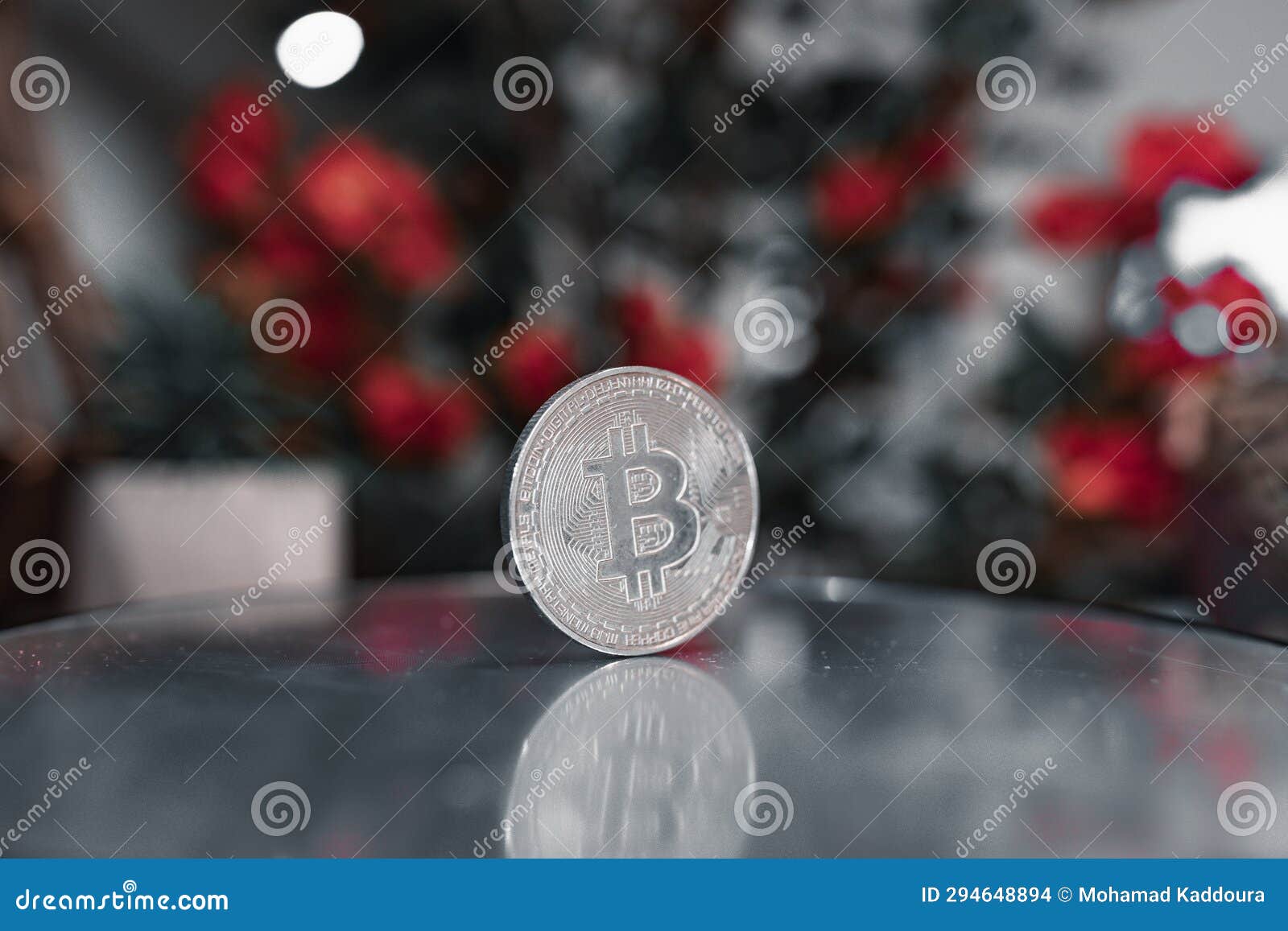 Bitcoin Gold Coin - Cryptocurrency Concept - Aesthetic Blurred ...