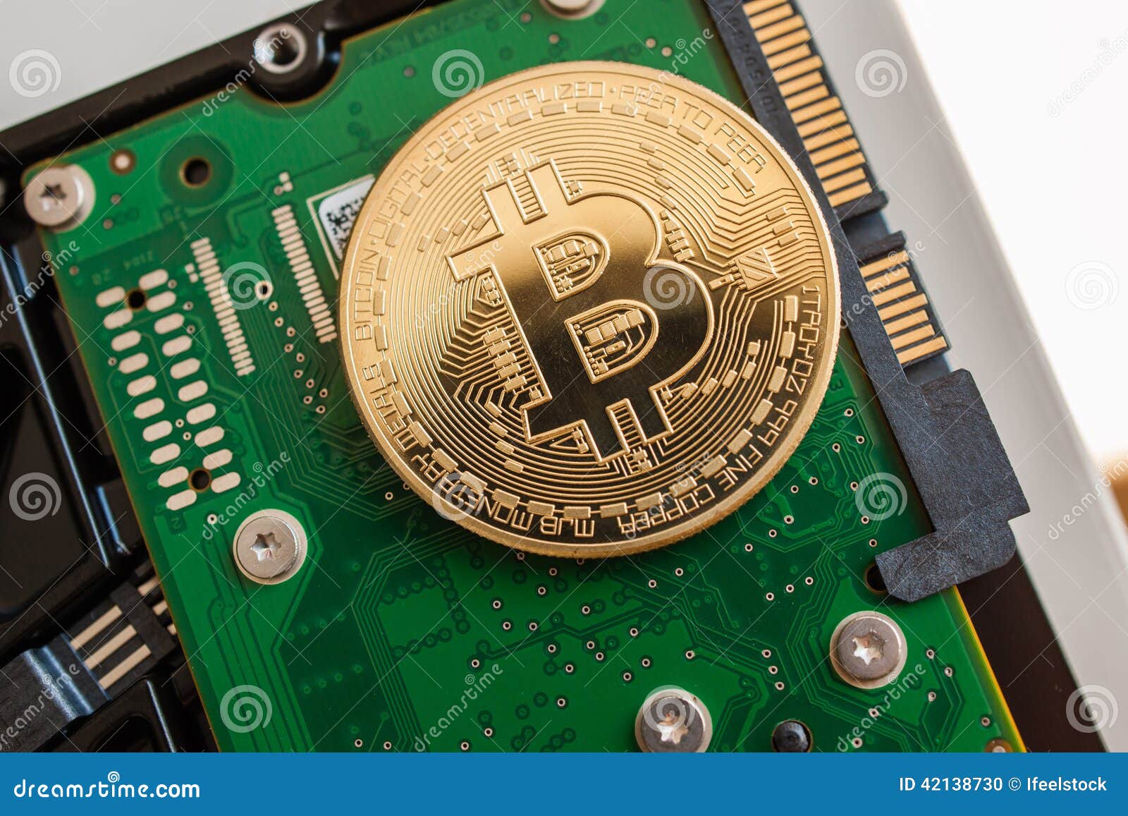 Bitcoin Sopra Il Drive Del Hard Disk Veloce Del Computer Immagine ...