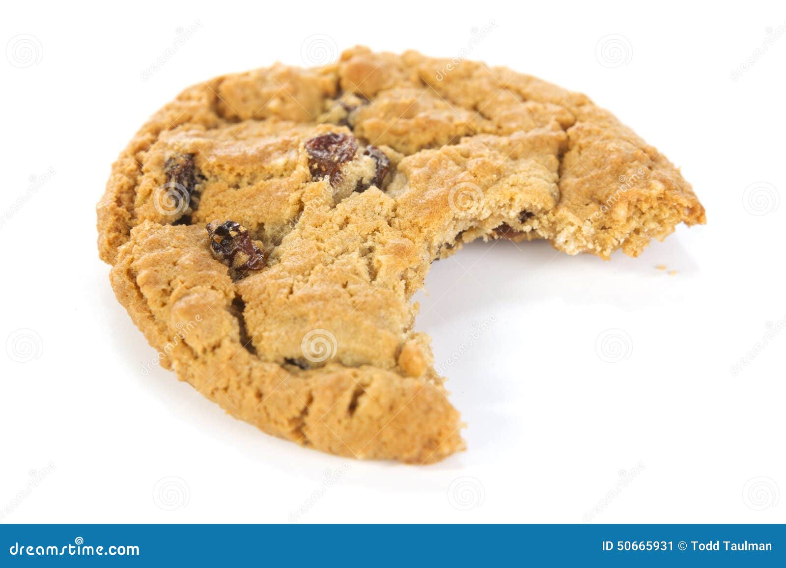 Biten Oatmeal Raisin Cookie Stock Image - Image of oatmeal, bite: 50665931