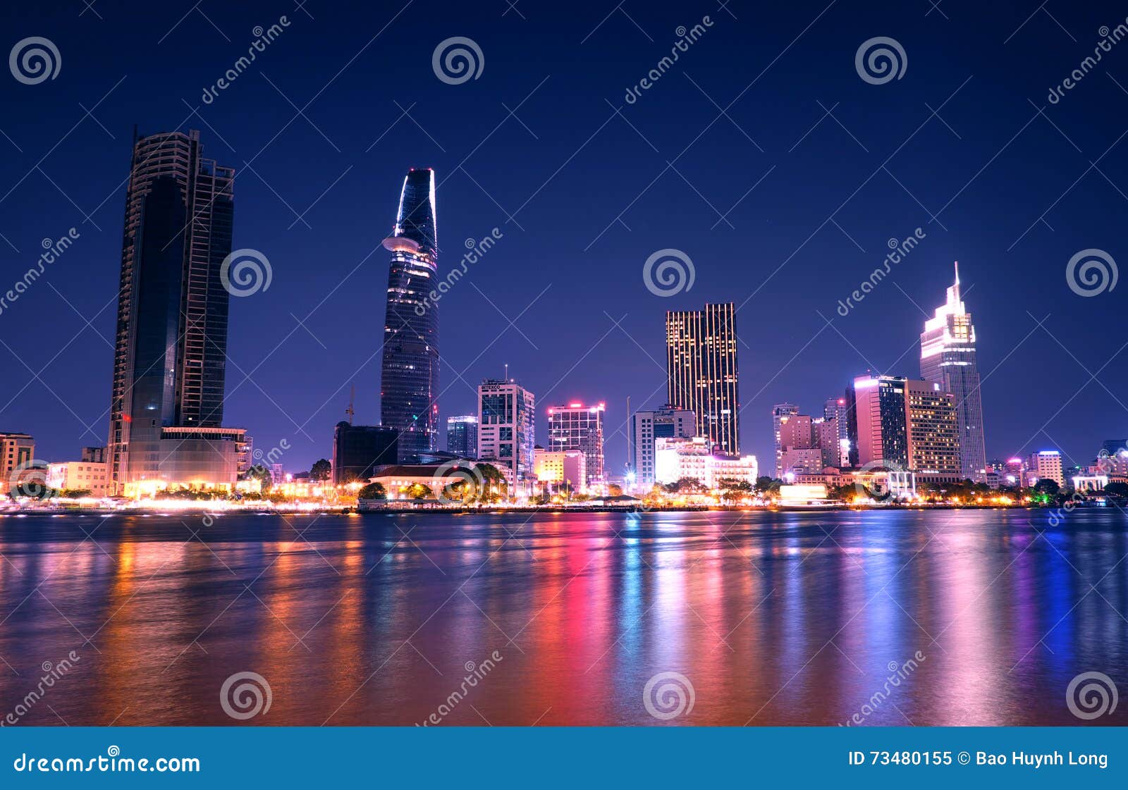 Bitexco Tower In Saigon- An New Icon Of Ho Chi Minh City - Viet Nam ...