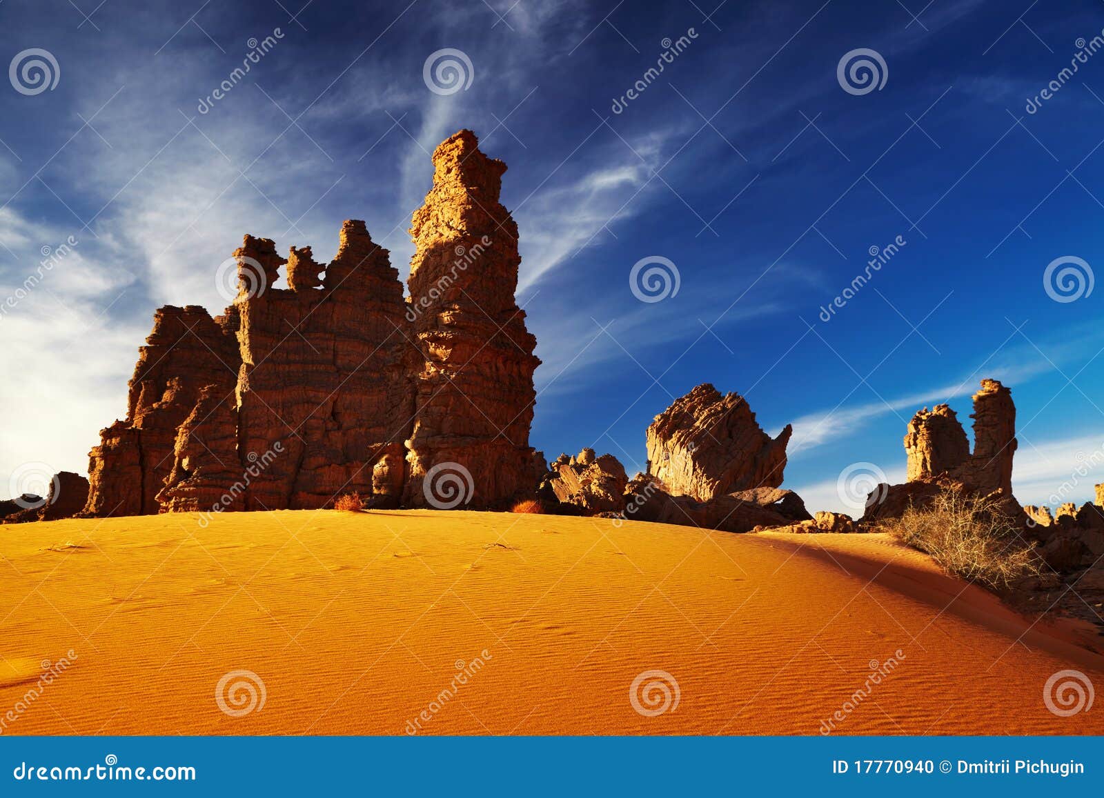 Bizarre Sandstone Cliffs in Sahara Desert Stock Photo - Image of ...