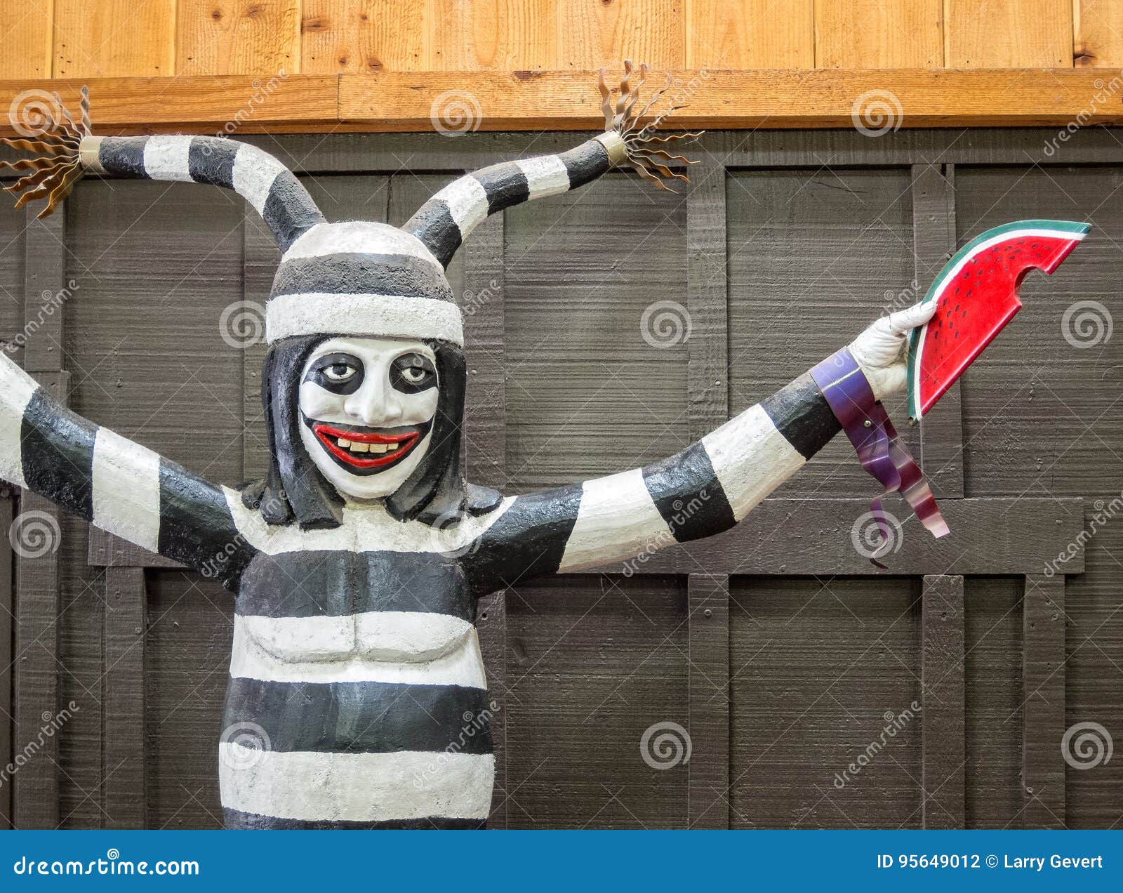 Bizarre statue editorial photography. Image of colors - 95649012