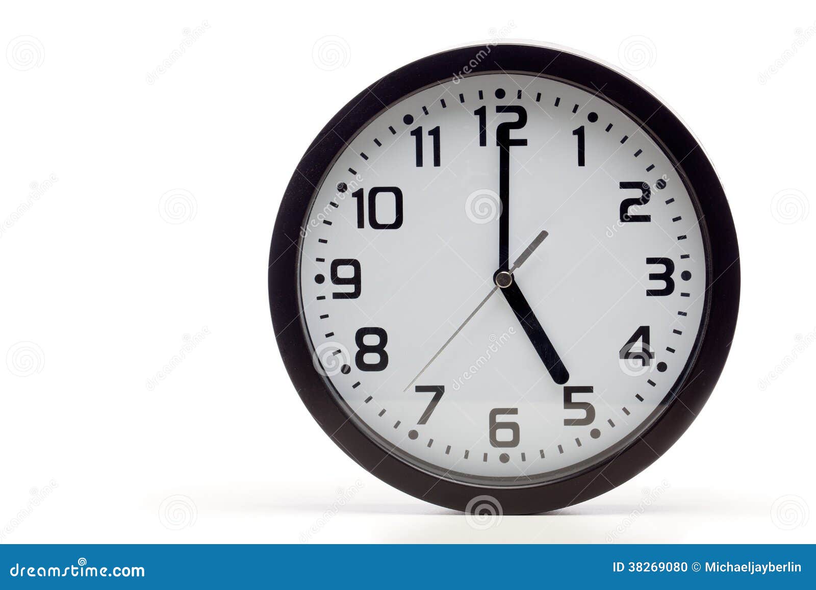 Analog Clock Royalty-Free Stock Photography | CartoonDealer.com #17152697