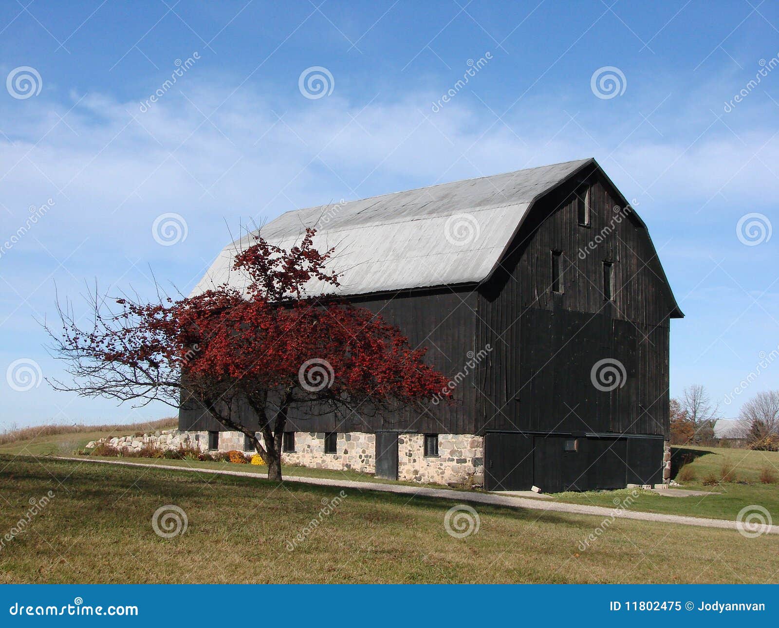 The Black Barn 16th Century, Woodoaks Farm, Maple Cross Royalty-Free ...