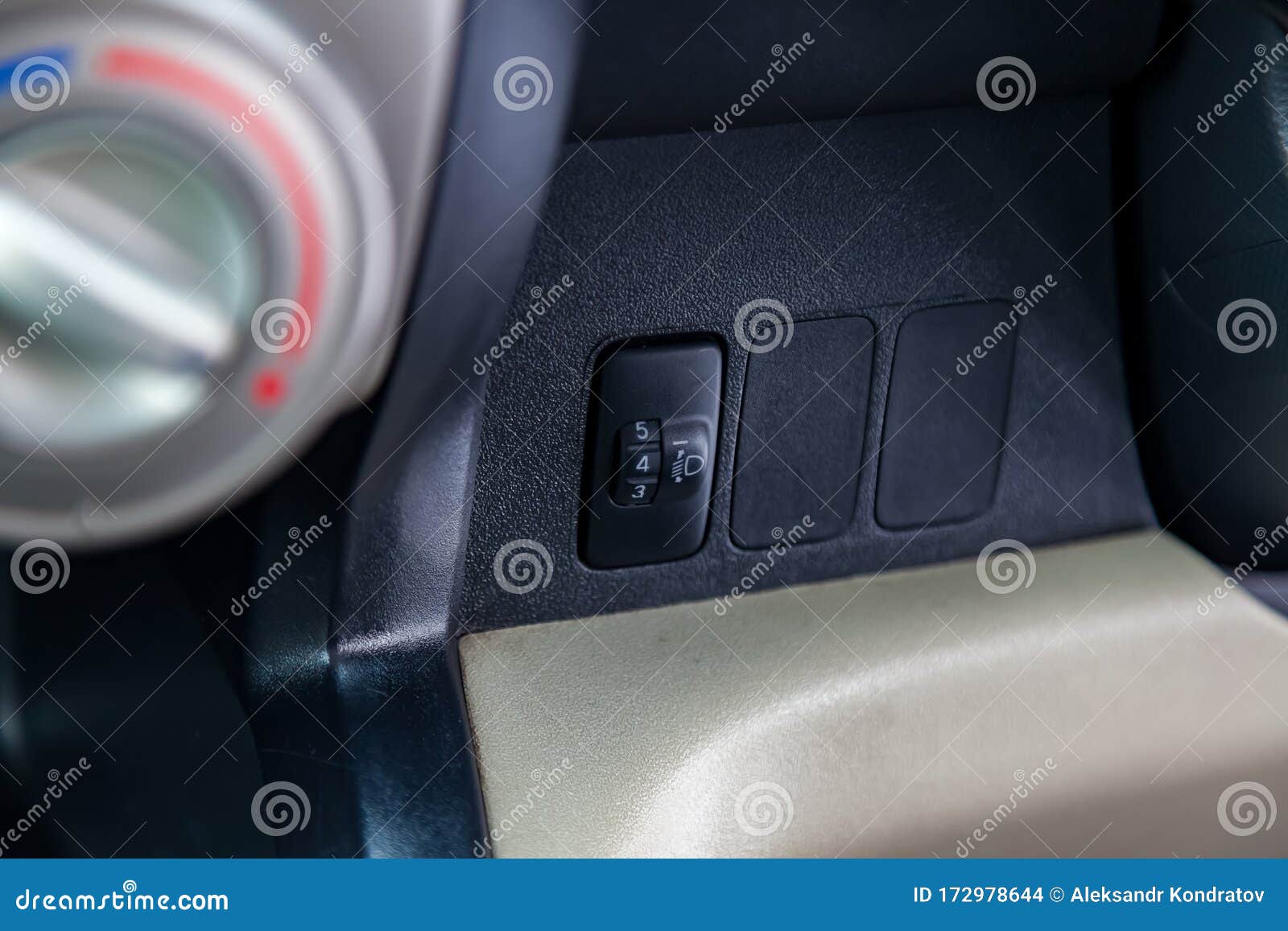 Button for Turning Electric Headlight Range Adjustment of the Car Stock ...