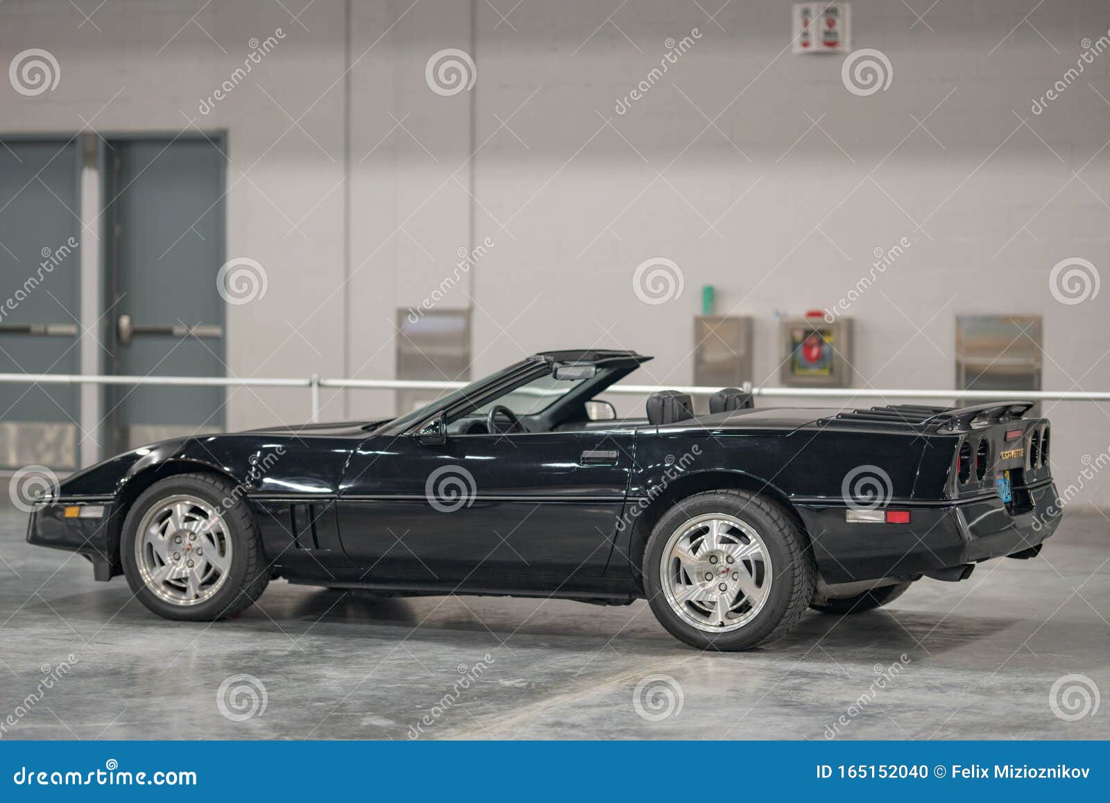 Black C4.Corvette Convertible Editorial Image - Image of race, sports ...