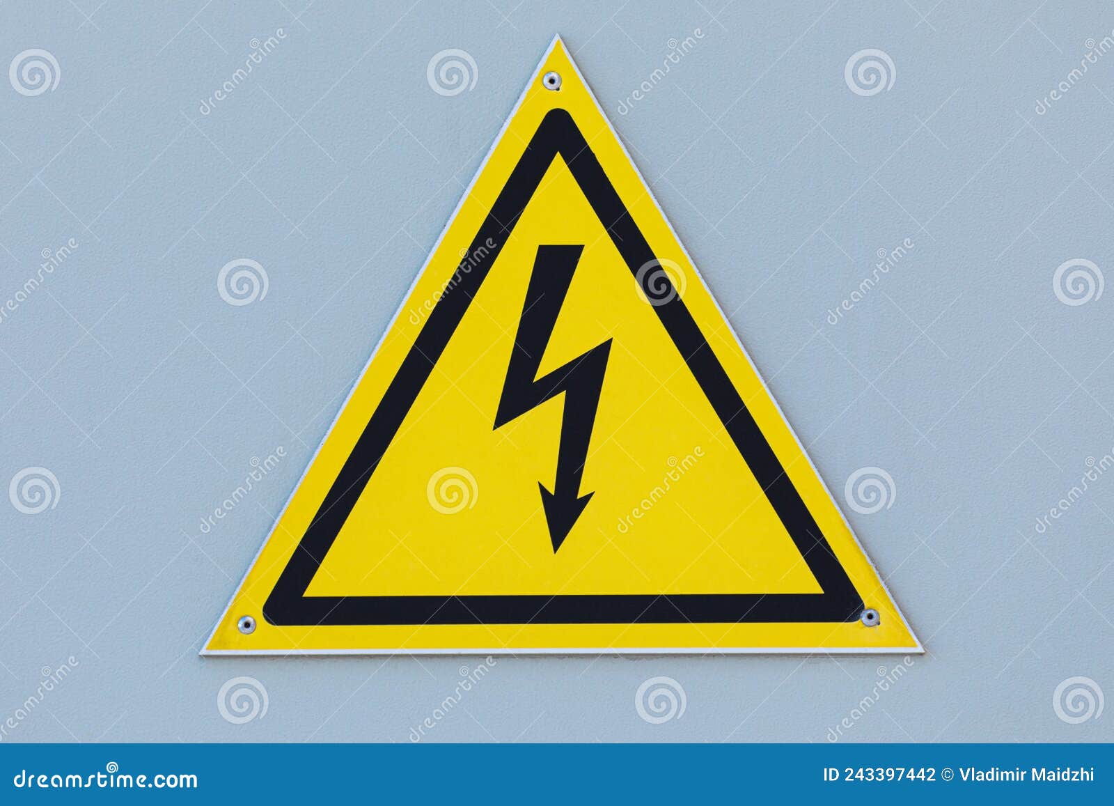 Warning Electrical Triangle Sign or Table on Yellow Background Stock ...