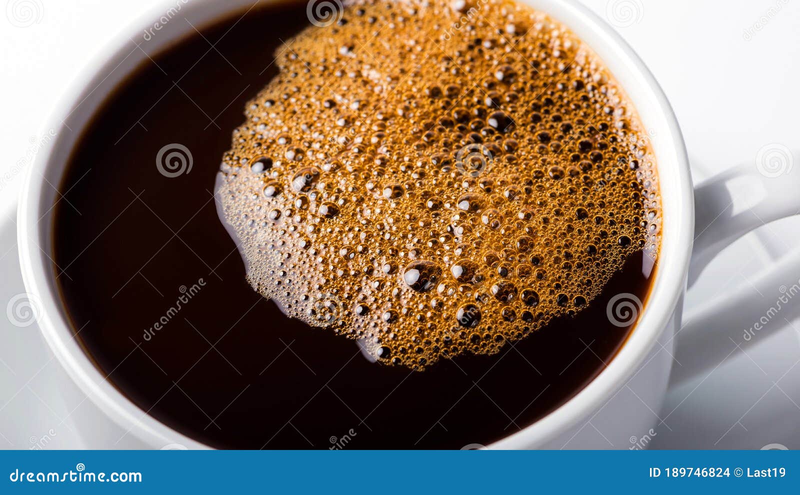 Black Coffee Bubbles in a Cup of Coffee Stock Photo - Image of blend ...