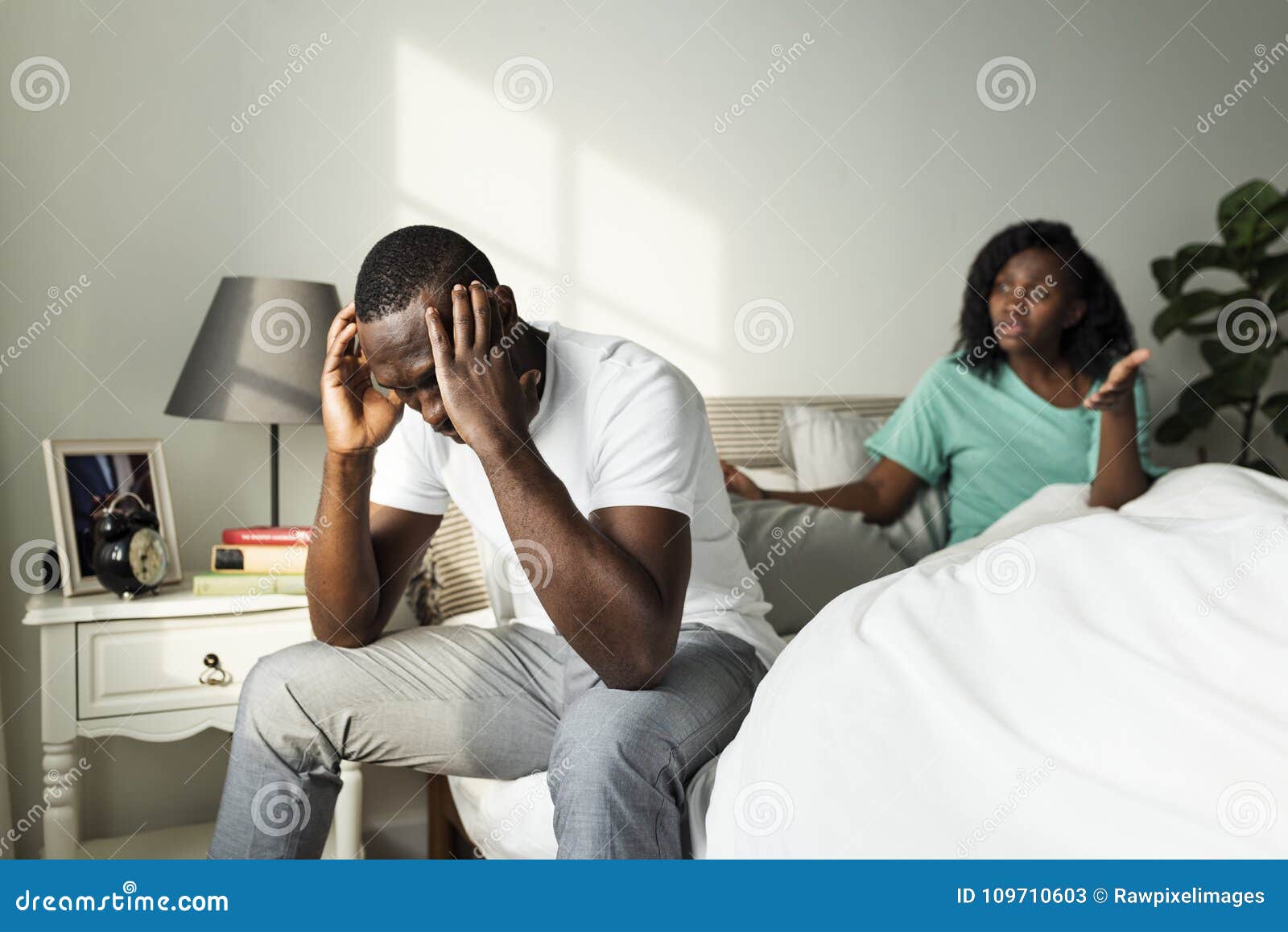Black Couple Having an Argument Stock Image - Image of hurt, angry ... Black Couple Having an Argument Stock Image - Image of hurt, angry ...