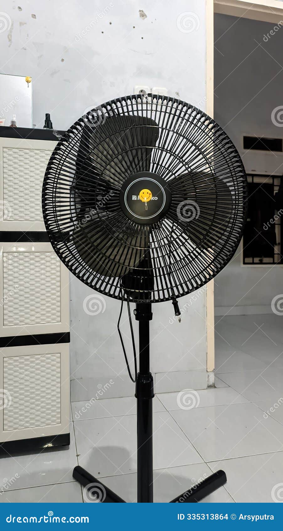 Black Fan To Cool and Cool the Room Temperature Editorial Stock Image ...