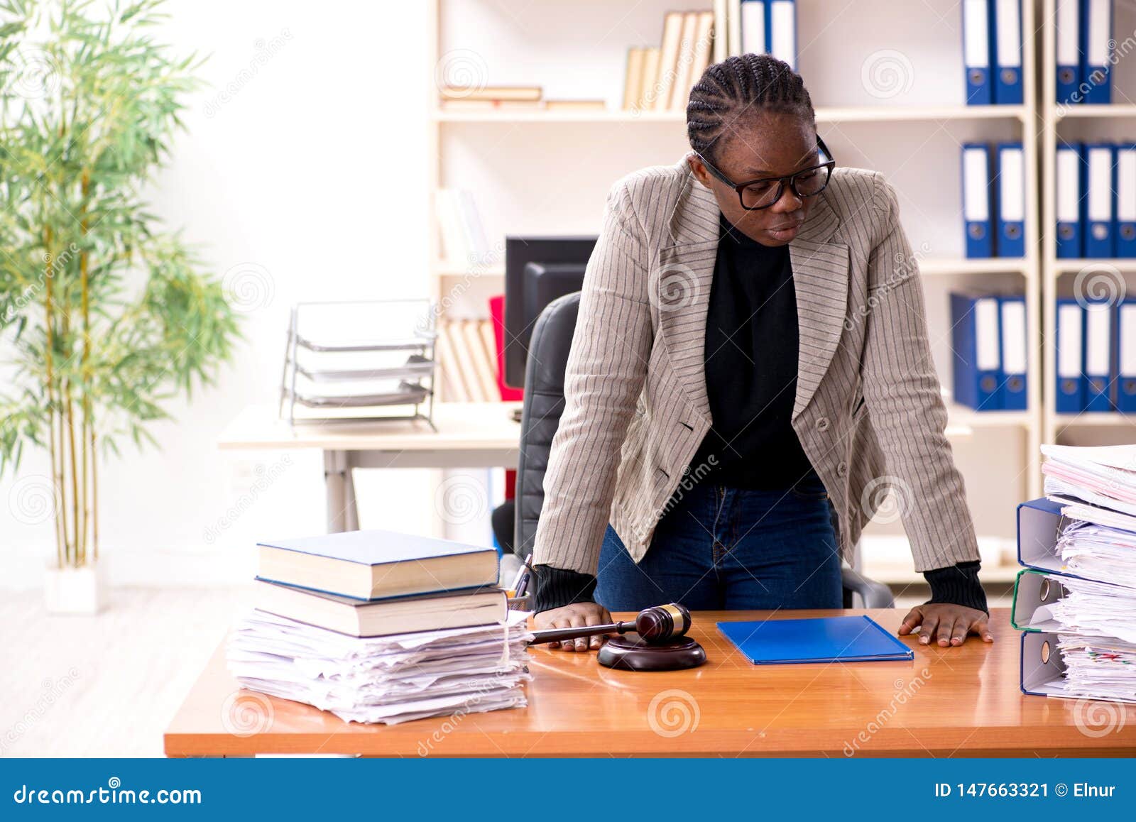 The Black Female Lawyer in Courthouse Stock Image - Image of documents ...
