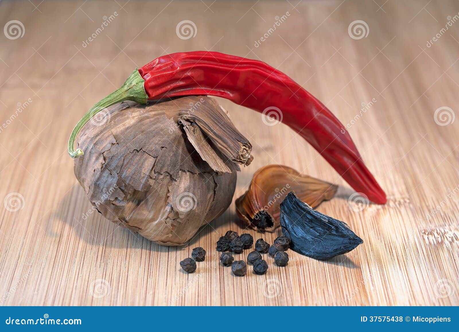 Black garlic stock photo. Image of spicy, diner, cooking - 37575438