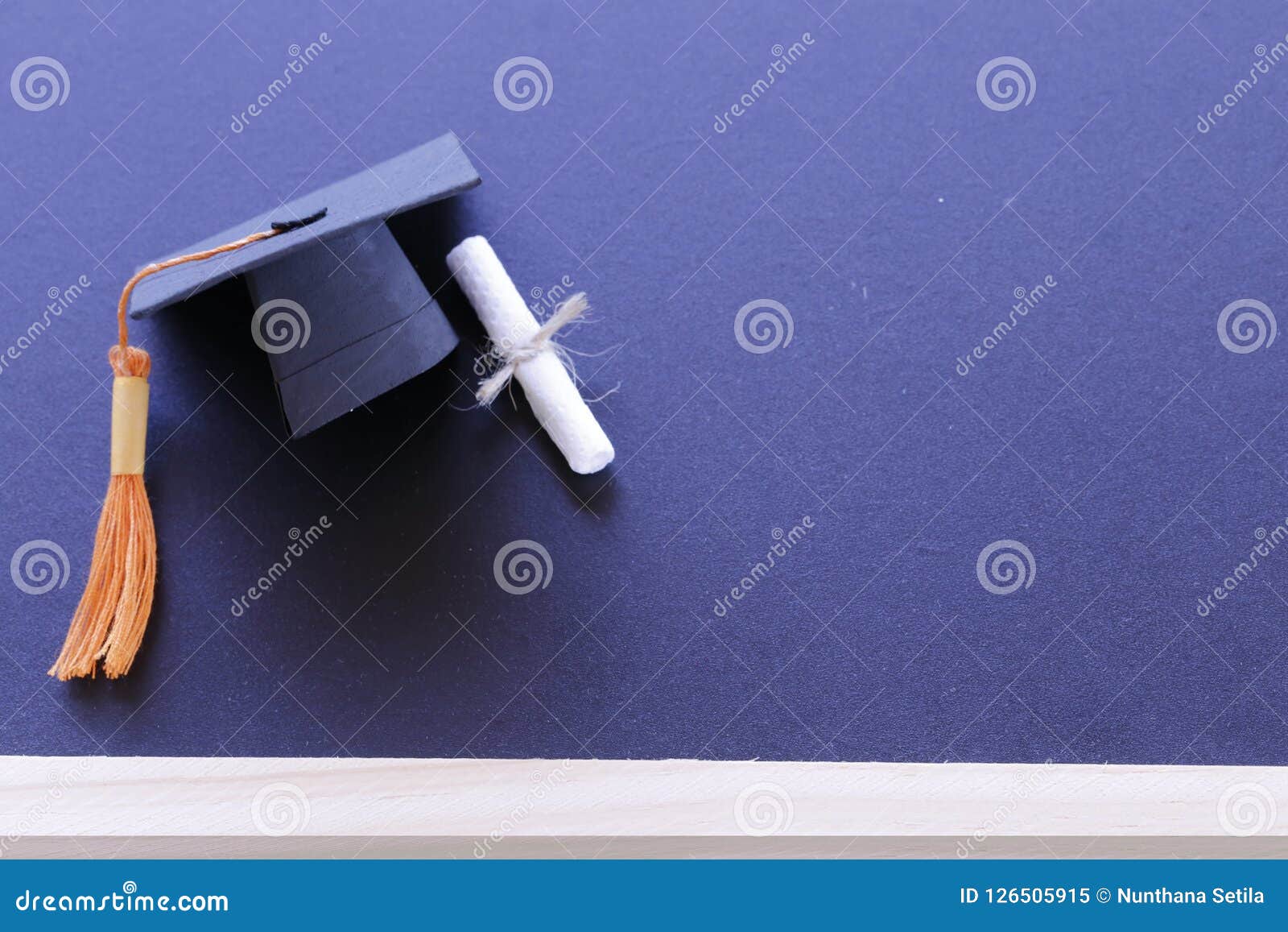 Black Graduation Cap, Diploma in Classroom. Graduate Certificat Stock ...