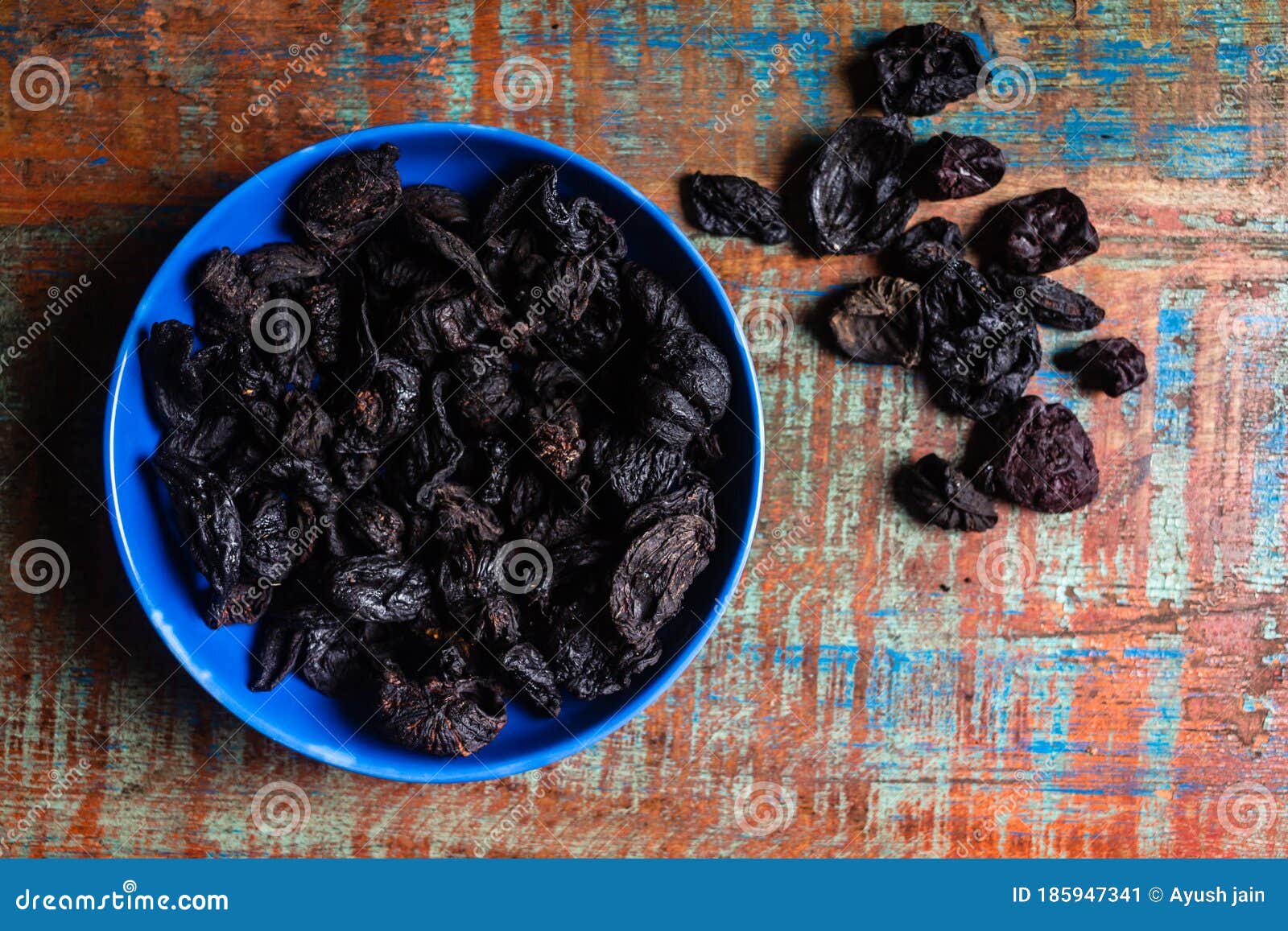 The Black Grapes& X28;draksh& X29; Stock Image - Image of ...