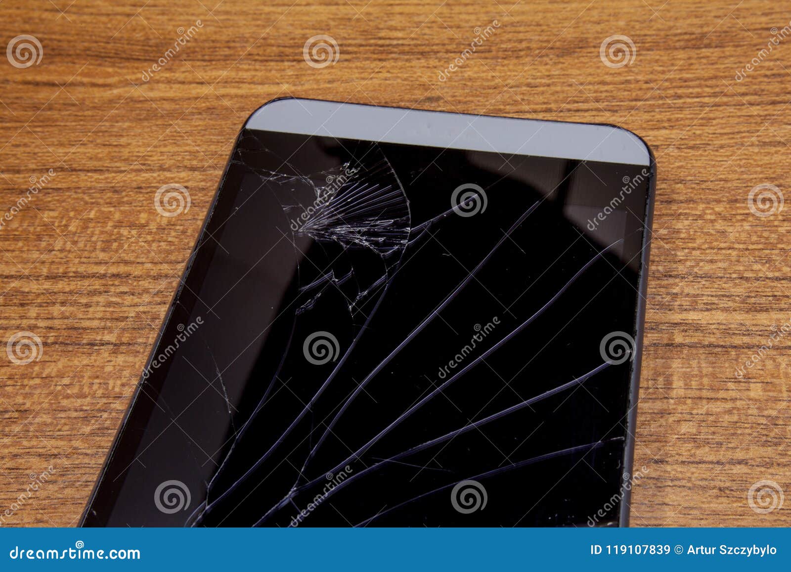 Black Mobile Phone on the Wooden Table with Crashed Lcd Display. Mobile ...