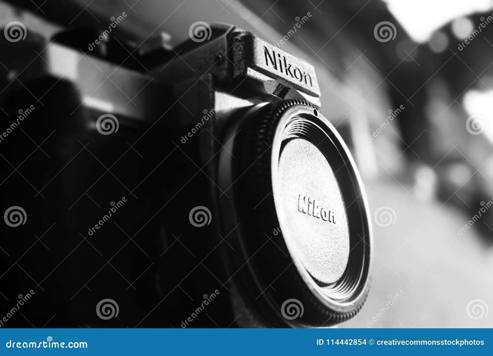 Black Nikon Bridge Camera With Closed Lens Picture. Image: 114442854