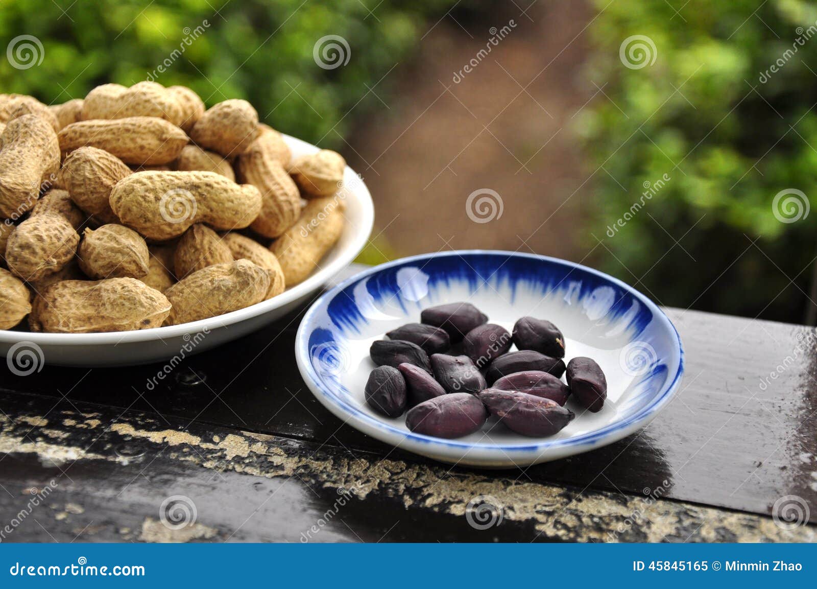 Black Peanuts Royalty-Free Stock Photo | CartoonDealer.com #45845181