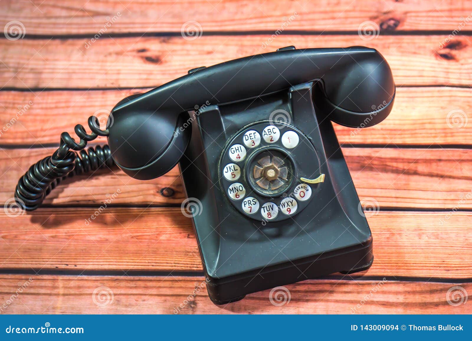 Black Retro Telephone & Handset Stock Photo - Image of fashioned, knot ...