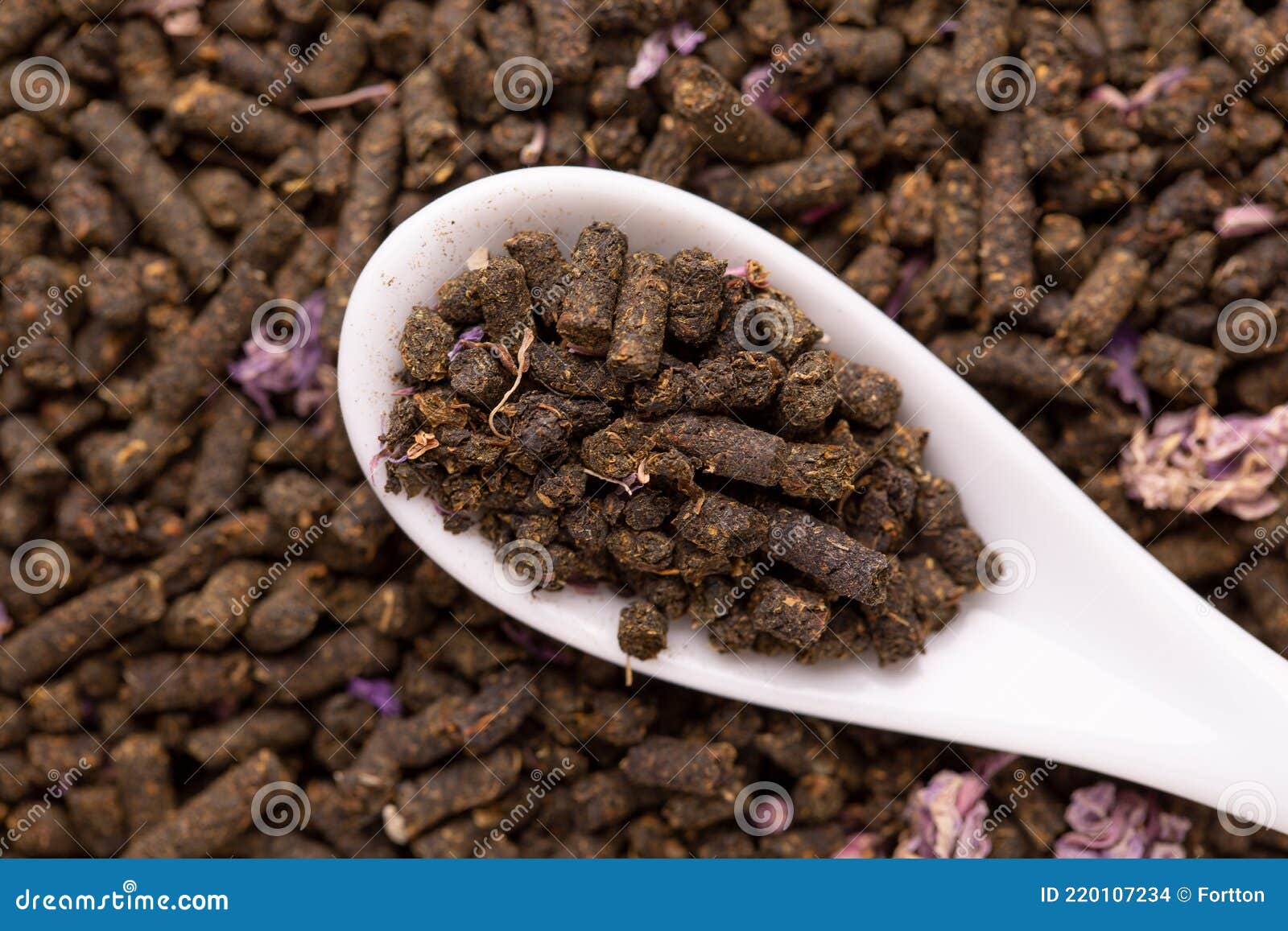 Black Tea Granules in a Spoon Close-up Stock Photo - Image of studio ...