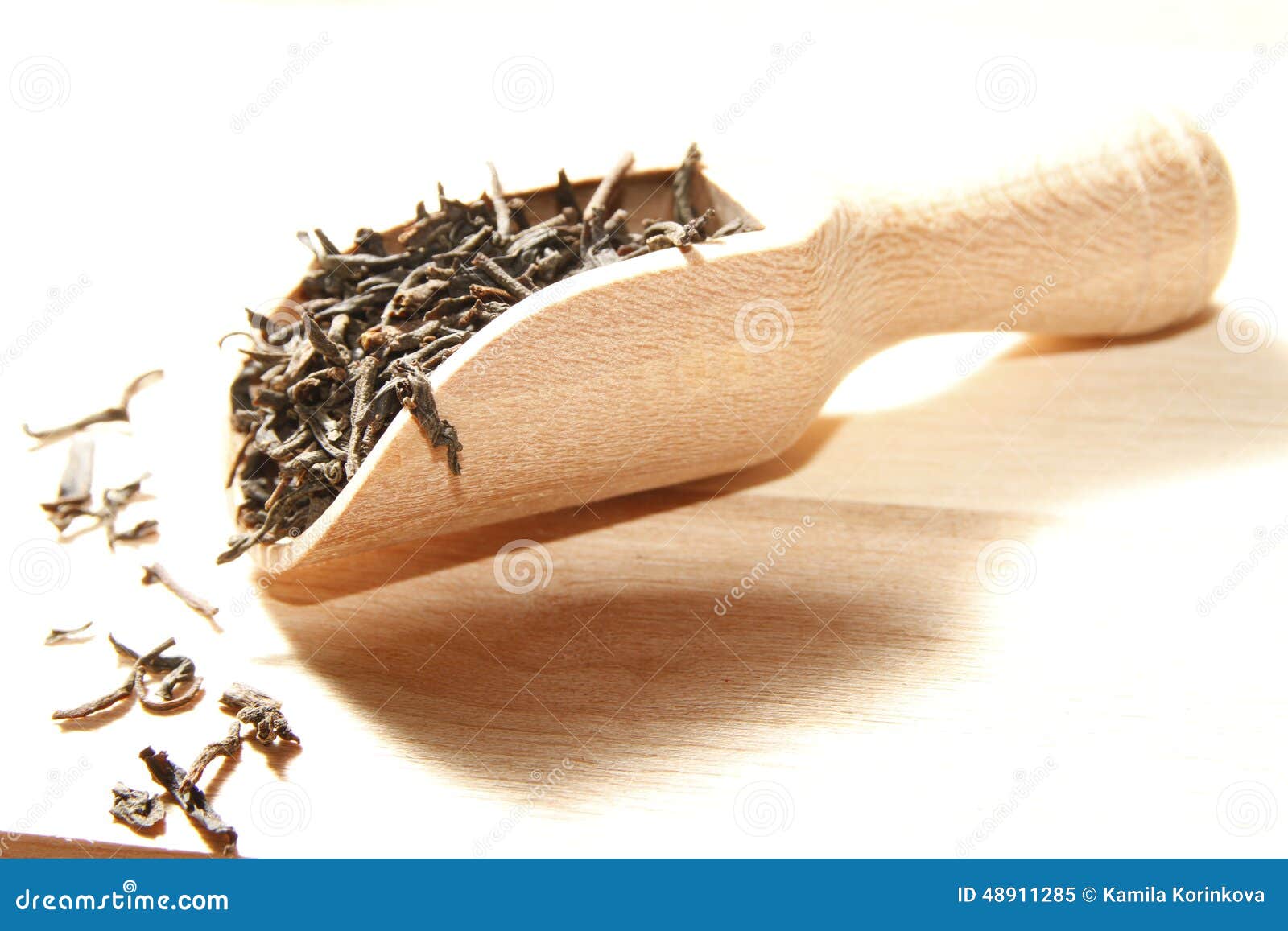 Black Tea Leaves on Wooden Spoon Stock Image - Image of grey, herb ...