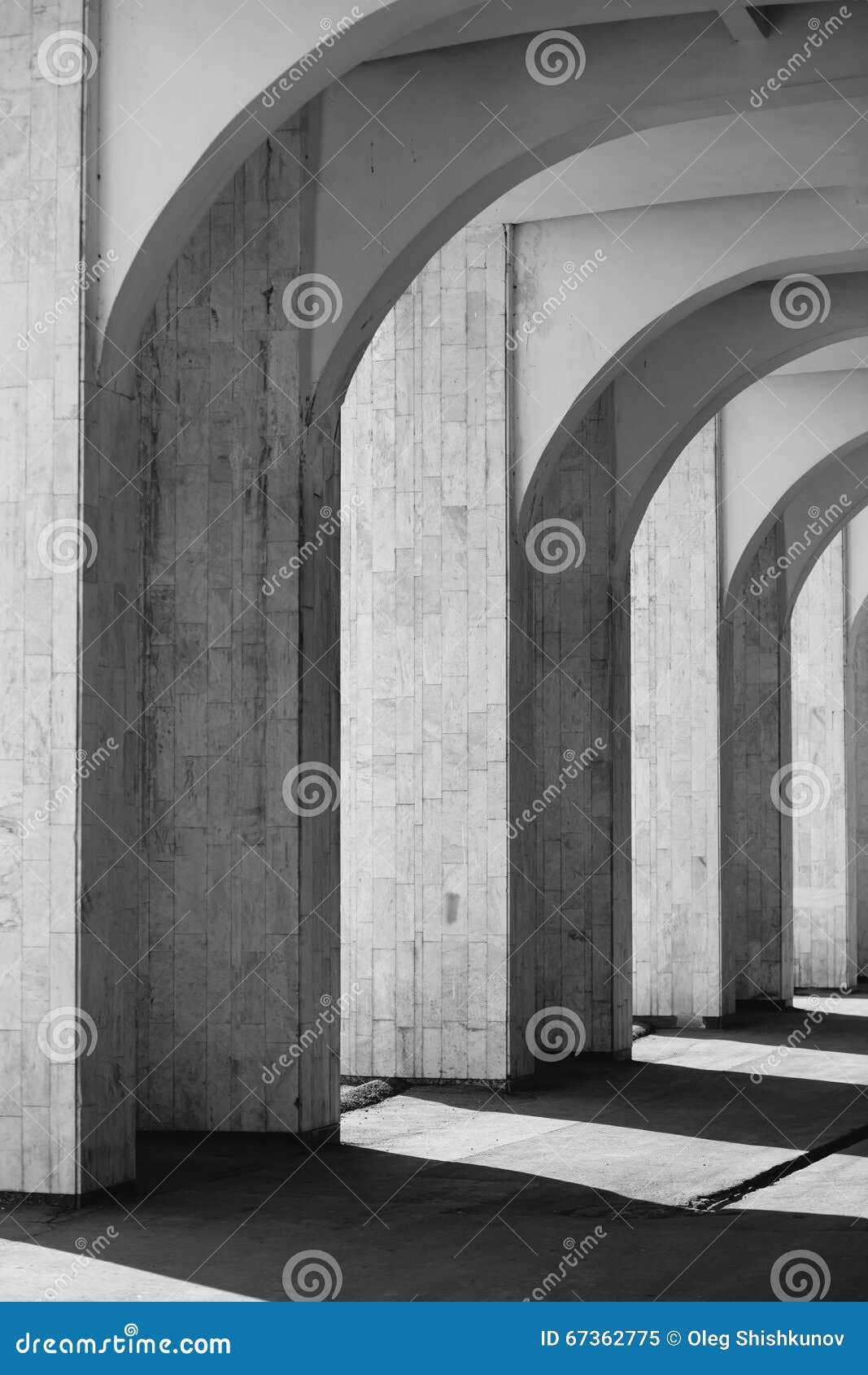 Black and White Arches with Shadows Stock Image - Image of ceiling ...
