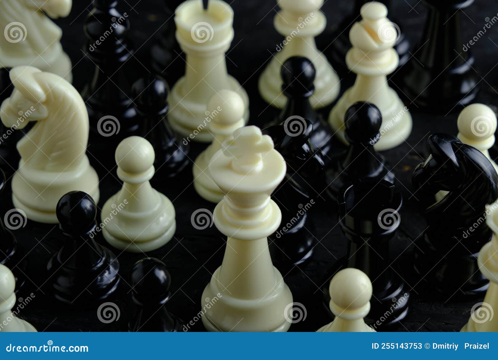 Black and White Chess Pieces Top View Stock Image - Image of challenge ...