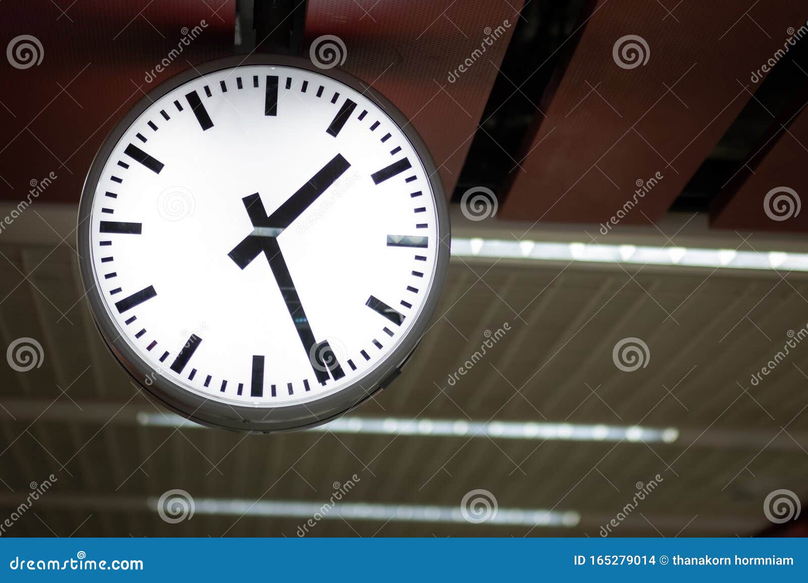 Black and White Clock in Trains Station Stock Photo - Image of black ...