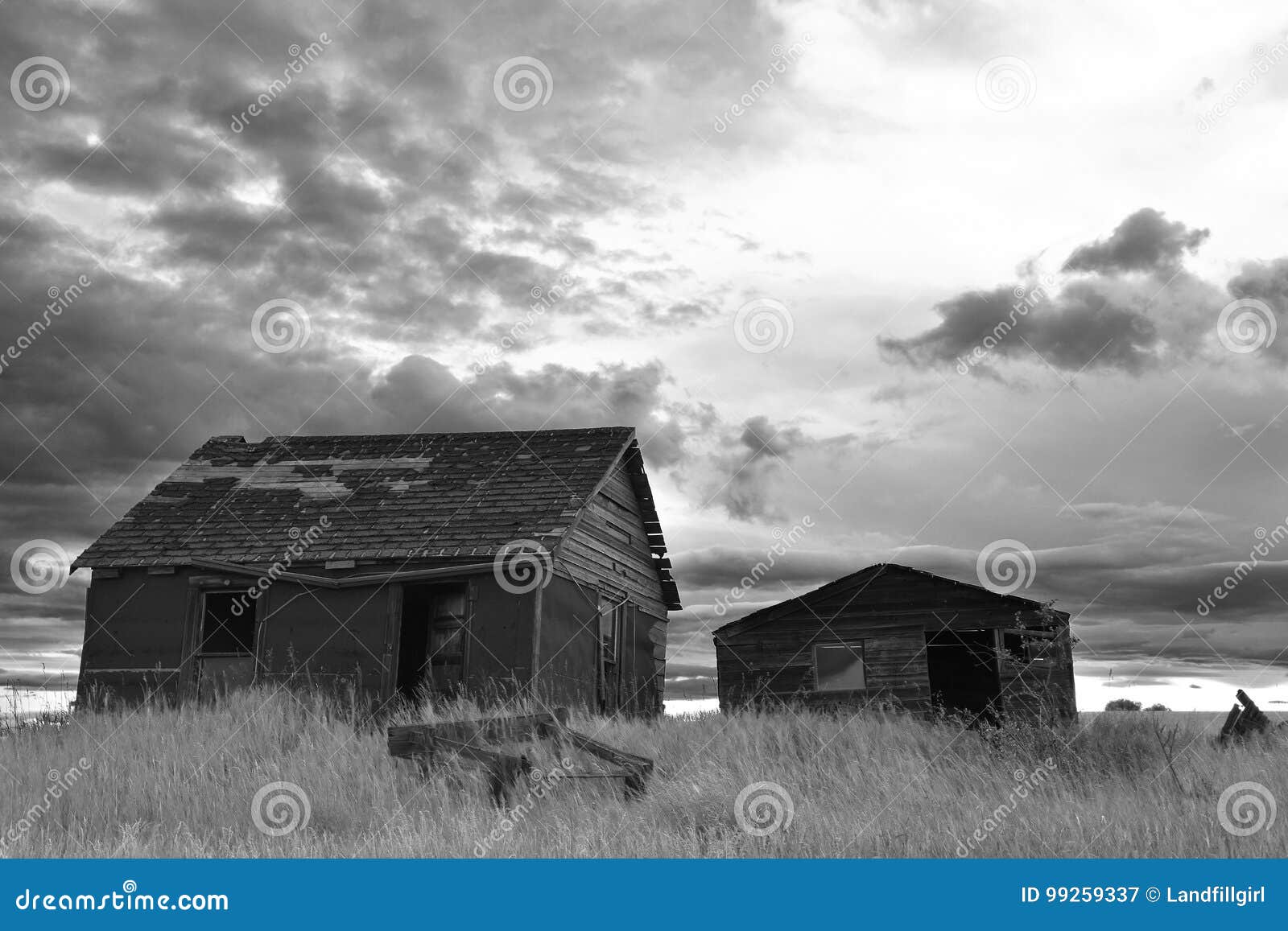 Old Rustic Homestead stock image. Image of farming, cloudy - 99259337