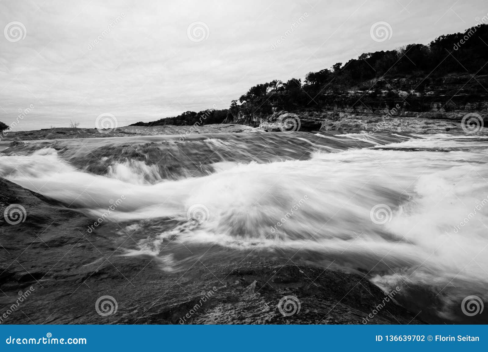 Black and White Long Exposure of River Flowing Stock Photo - Image of ...
