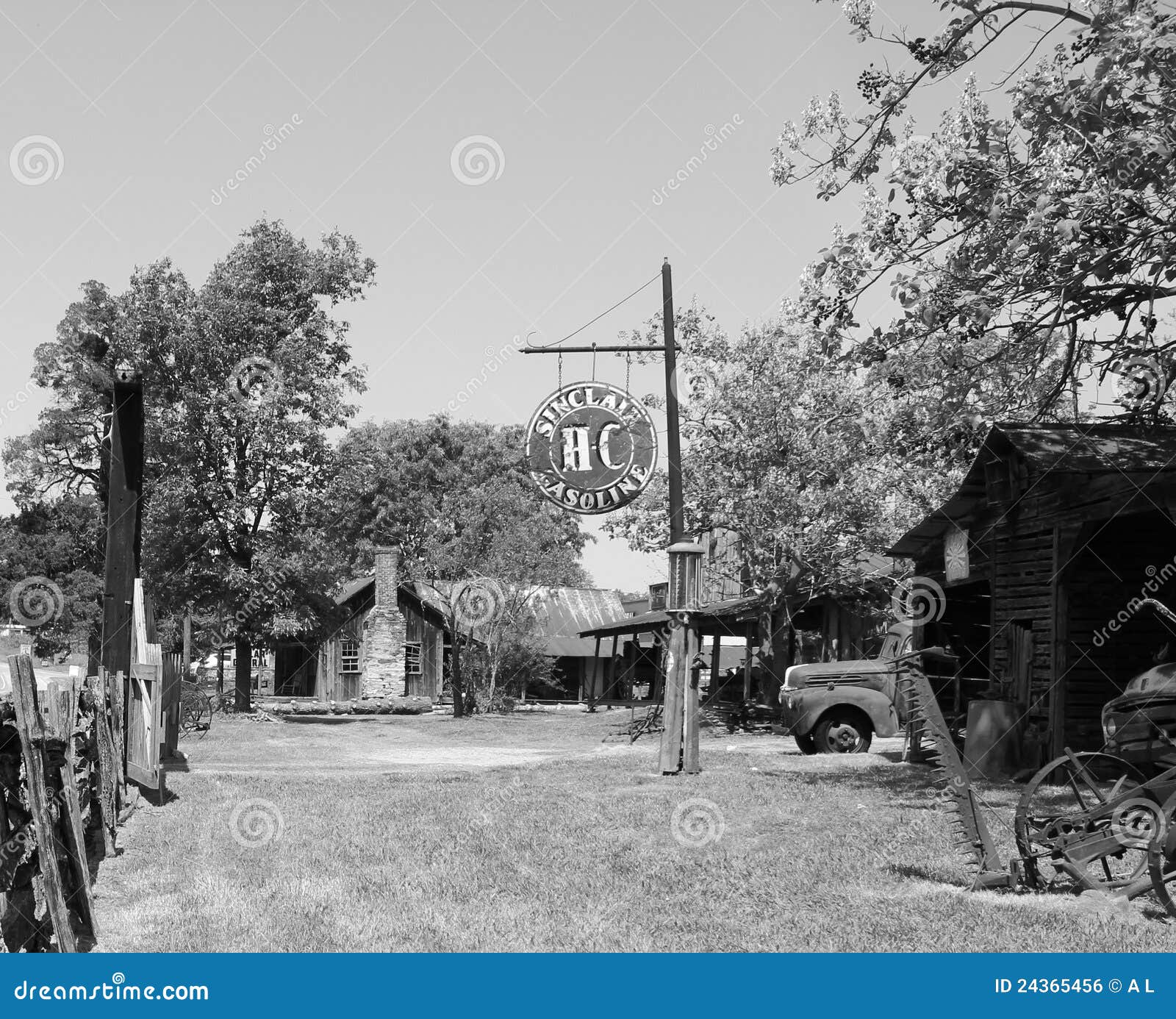 Black and White Rustic Gas Station Stock Photo - Image of vintage ...