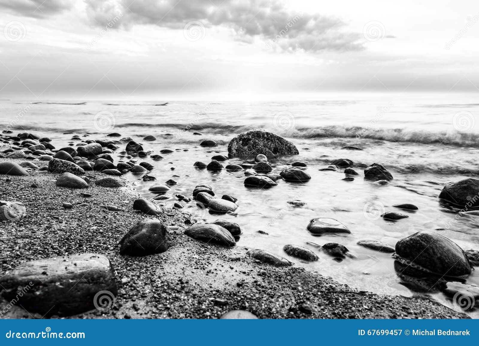 Black and White Sea. Waves Hitting in Rocks Stock Image - Image of ...