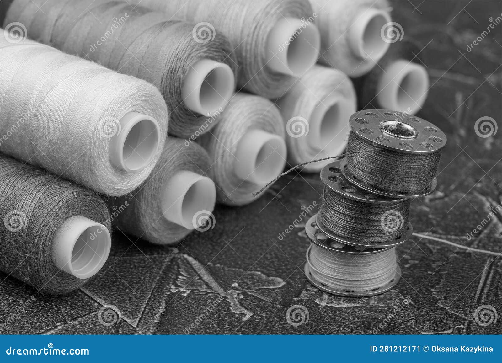 Black and White Sewing Kit. Bobbin Threads Stock Image - Image of ...