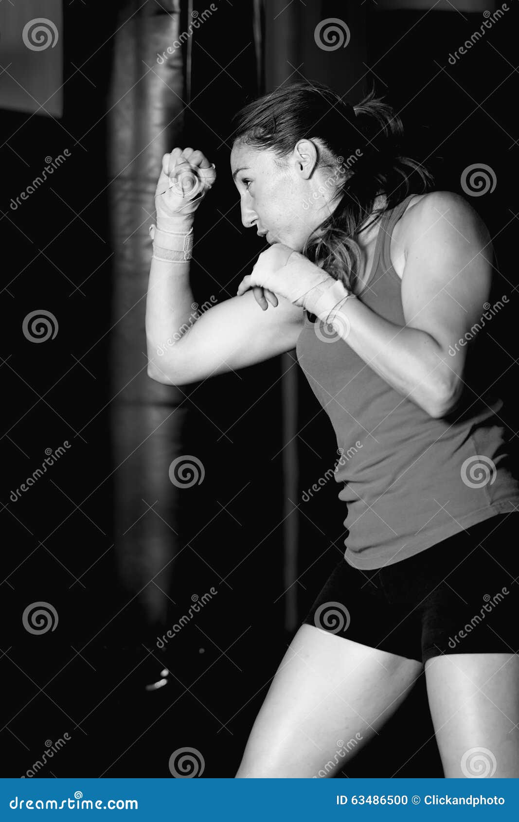 Black and White Side View of Female Boxer Fighting Stock Photo - Image ...