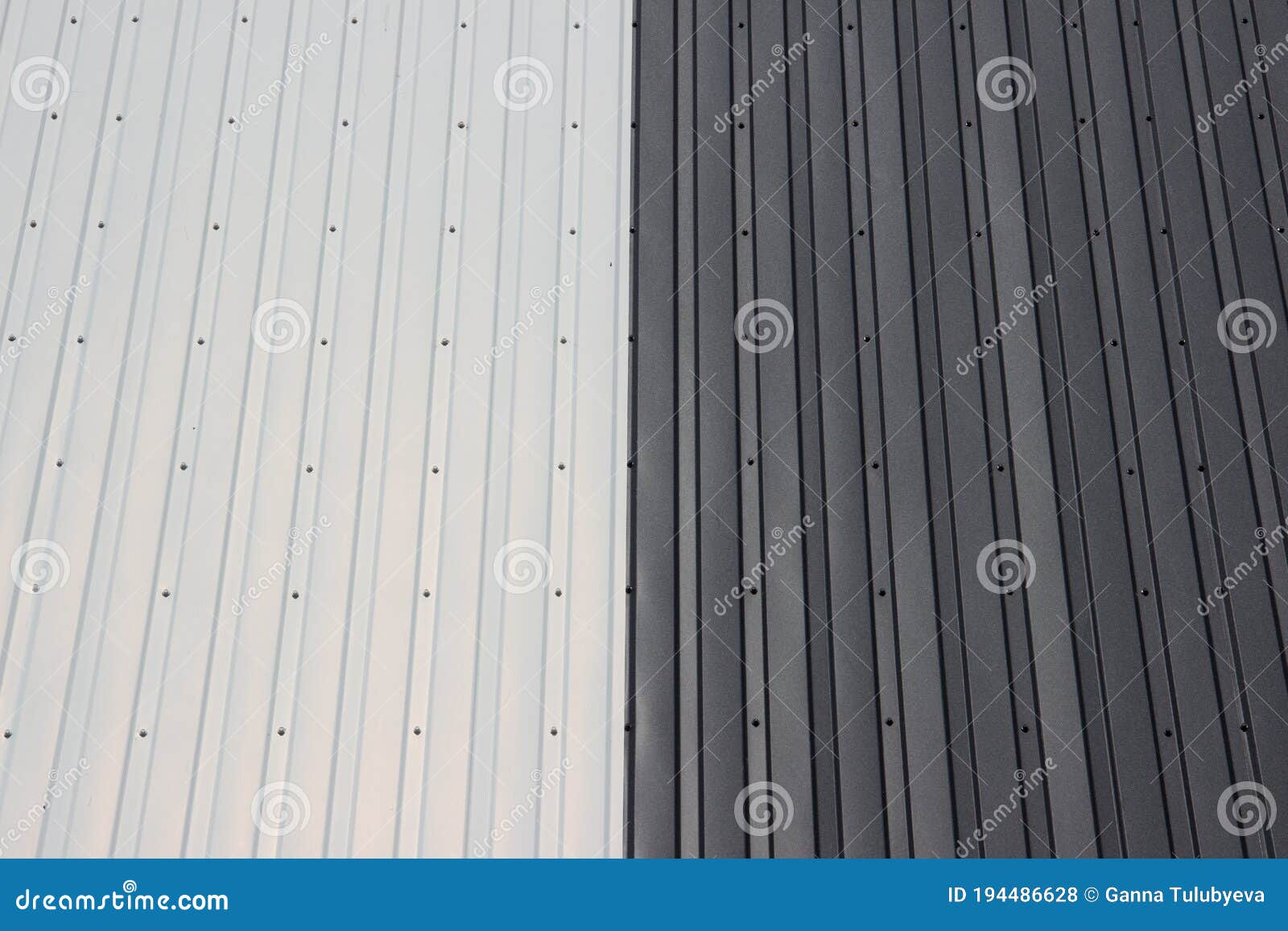 Black and White Wall. Geometrick Lines Stock Photo - Image of geometric ...
