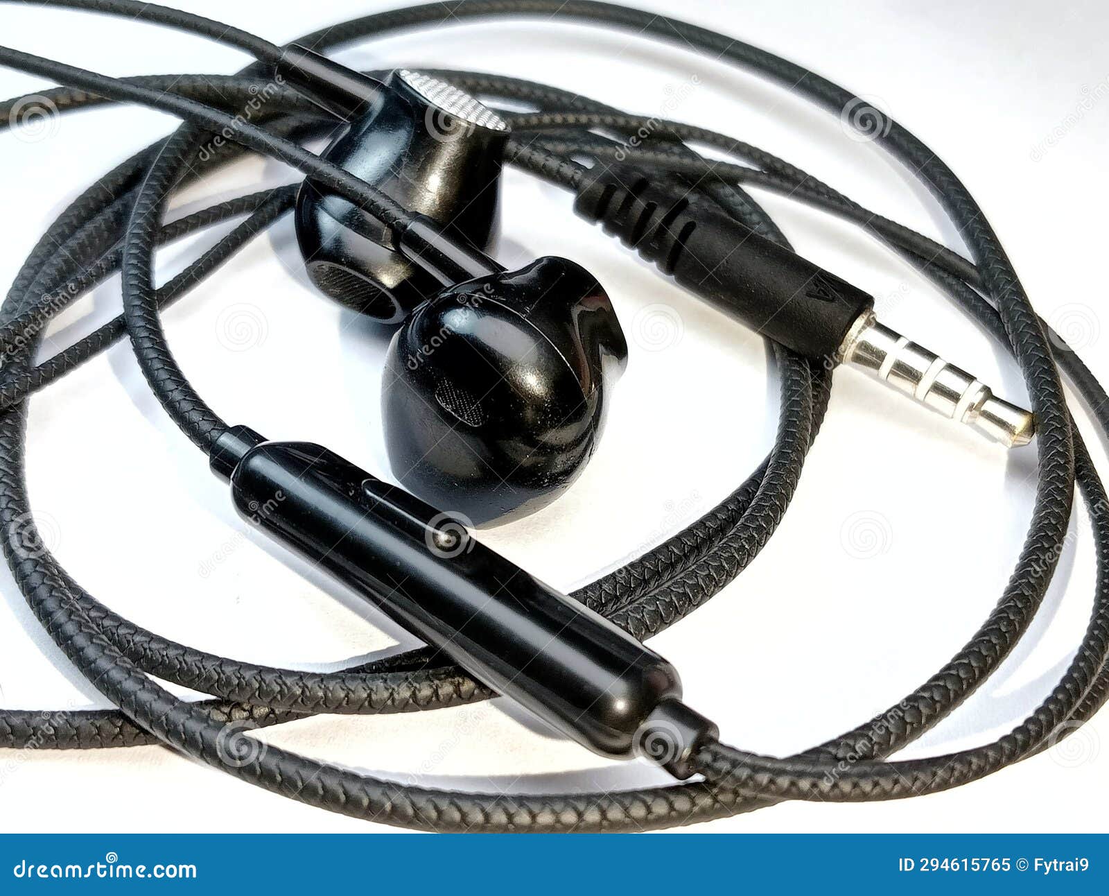 Wired Headset Aging Concept. Headphones With Cut Wire Isolated On White ...