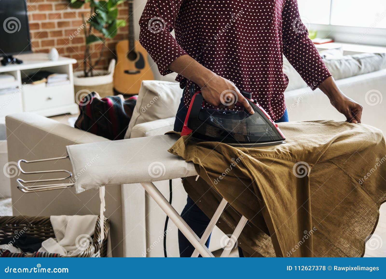 Woman Doing Housework Stock Photos - Download 4,723 Royalty Free Photos