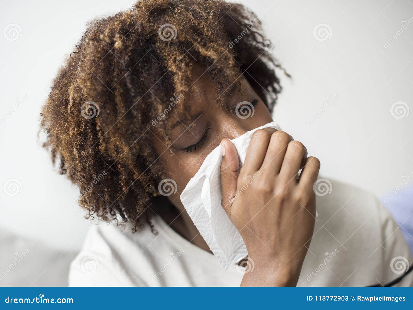 Black Woman Sick and Sneezing Stock Image - Image of care, alone: 113772903
