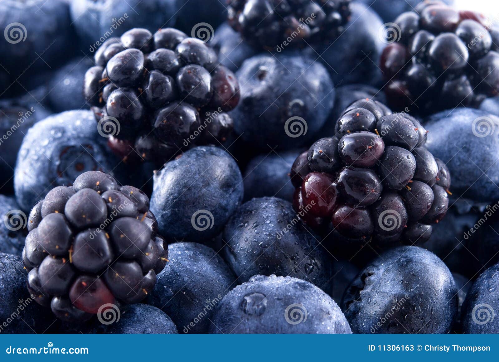 Blackberries and Blueberries in a Pile Stock Image - Image of dietician ...