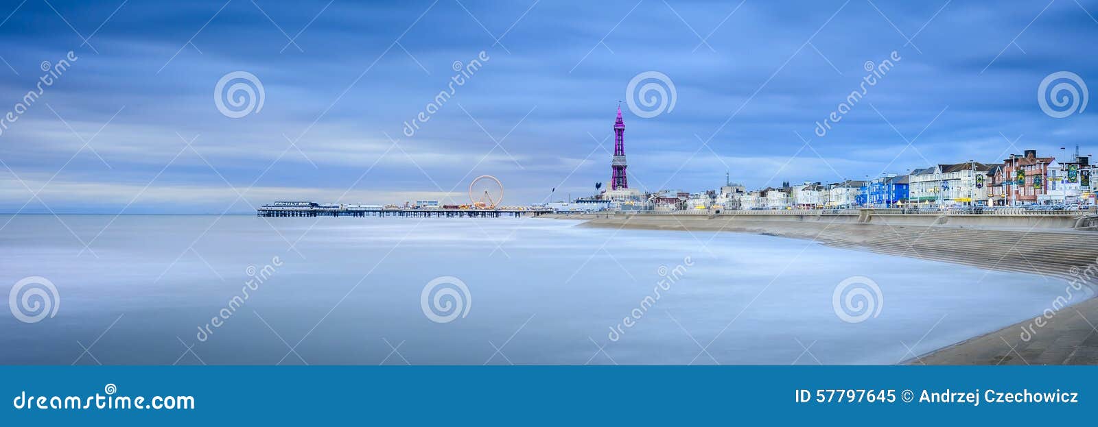 Blackpool at night stock image. Image of super, night - 57797645